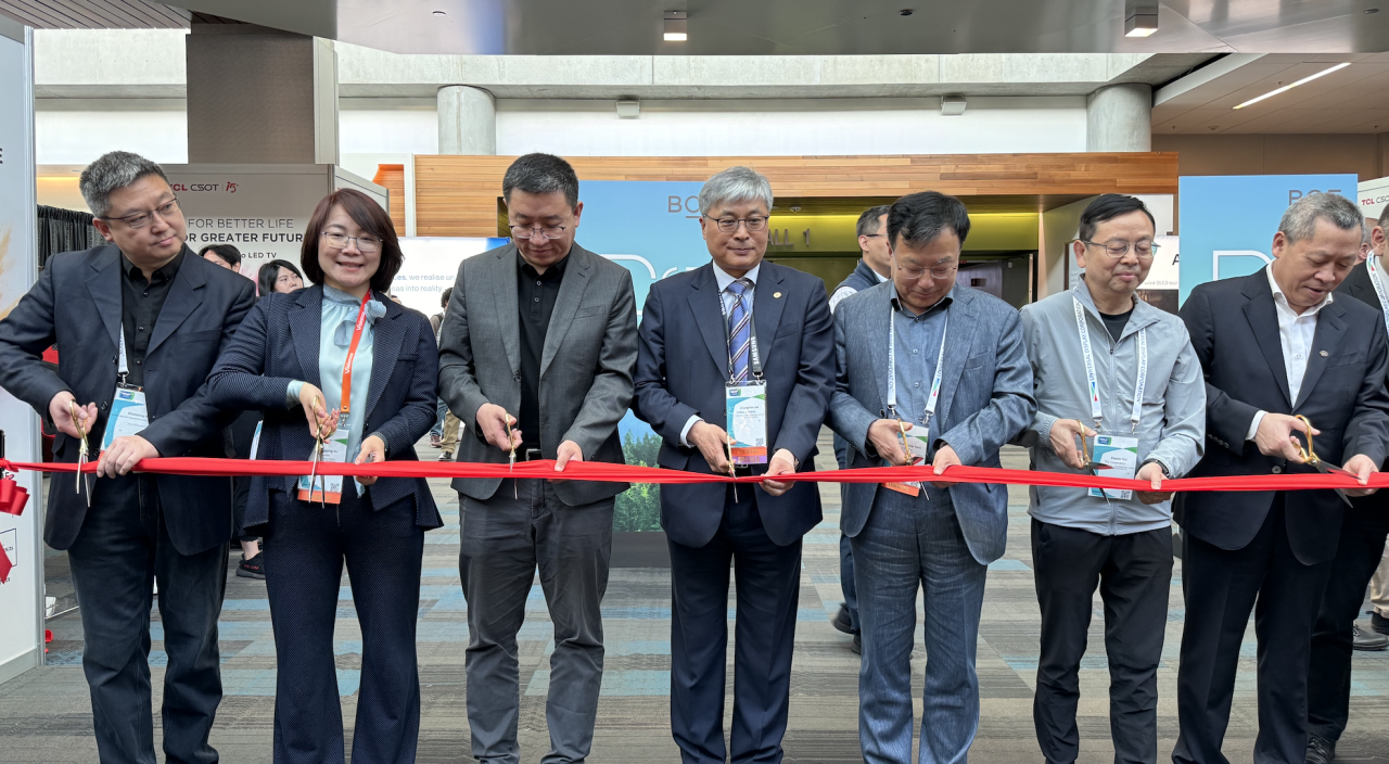 维信诺携多项创新成果亮相SID DW 2024