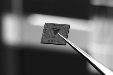 揭秘OPPO首款芯片背后：影像专用NPU，从IP算法到流片深度自研超2年