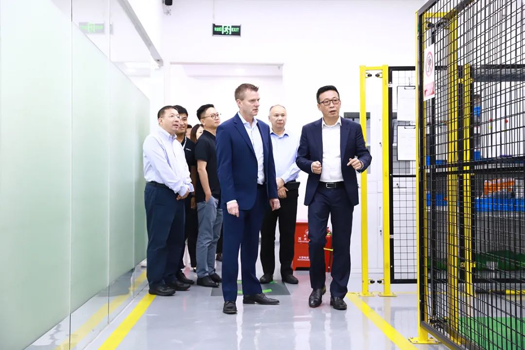 力源信息与安森美设立应用联合实验室