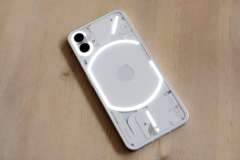 Nothing phone (1)正式发布 售价469欧元起