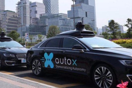 AutoX建设中国首个全无人驾驶运营中心，现向公众开放预约
