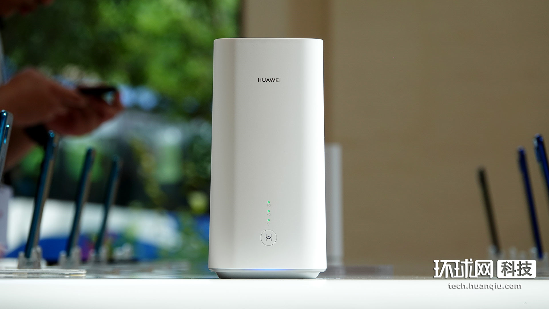 华为发布5G CPE Pro，定价2499元